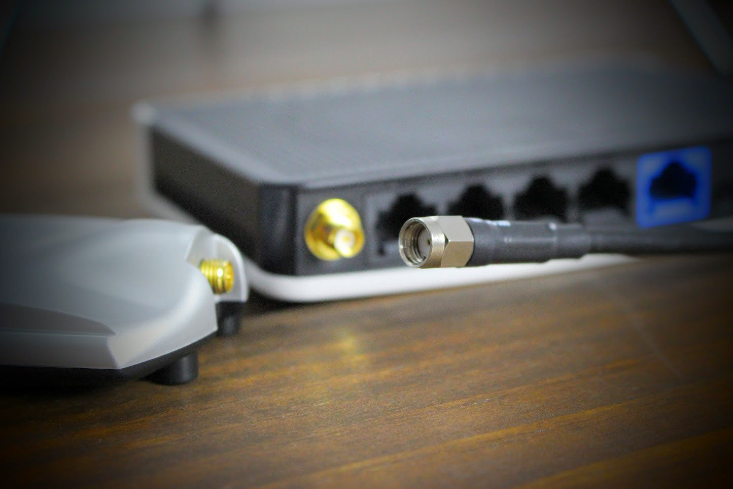 SimpleWiFi Yagi WiFi Extender - Long Range High Speed Wi-Fi Distance B